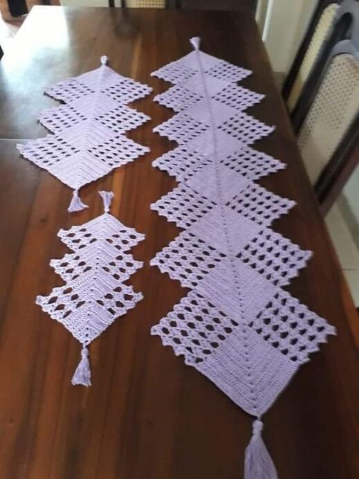 Trilhos de Mesa em Crochê: Receita Completa + Gráficos Exclusivos!