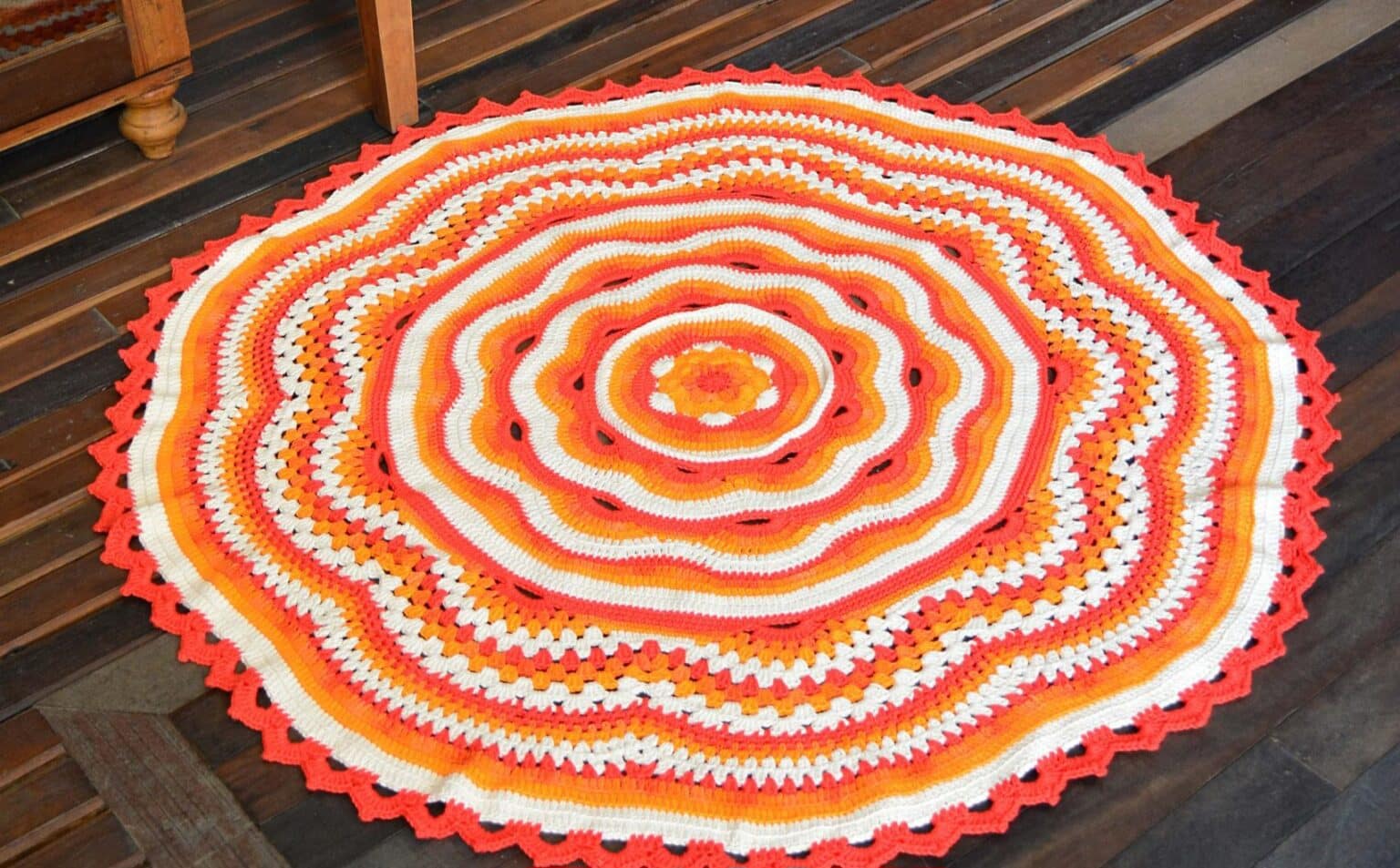 Veja como fazer o lindo Tapete de crochê Terracota