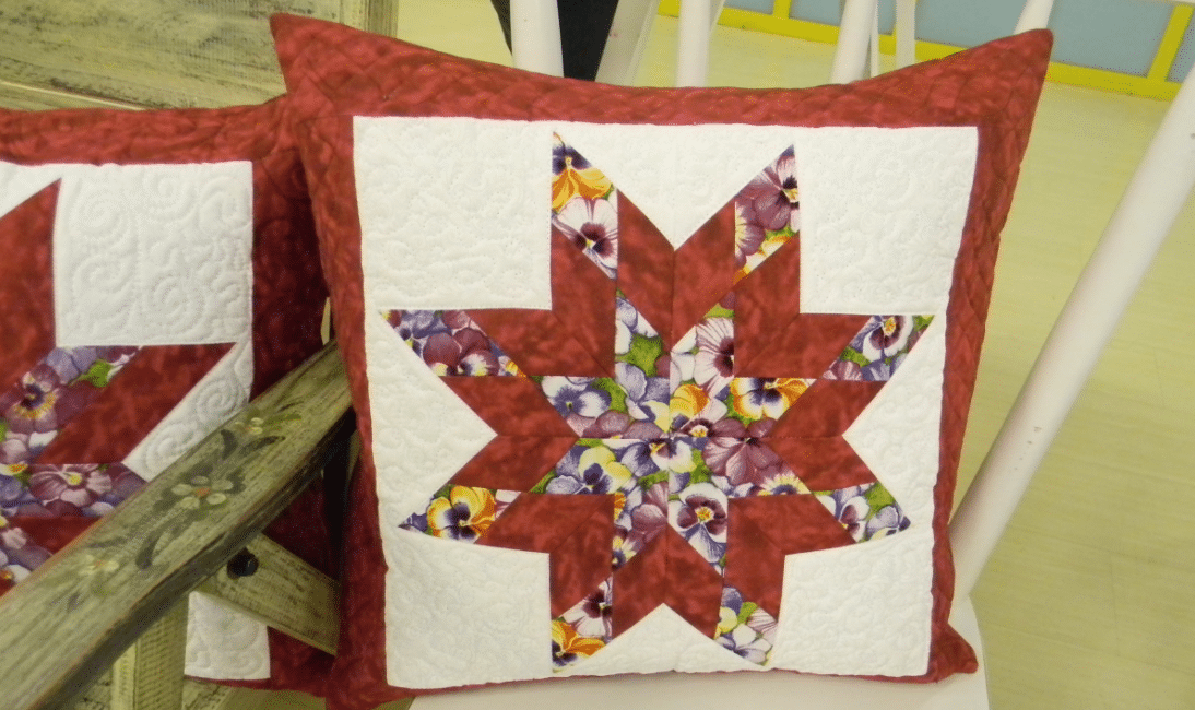 Almofada Patchwork Estrela de Oito Pontas