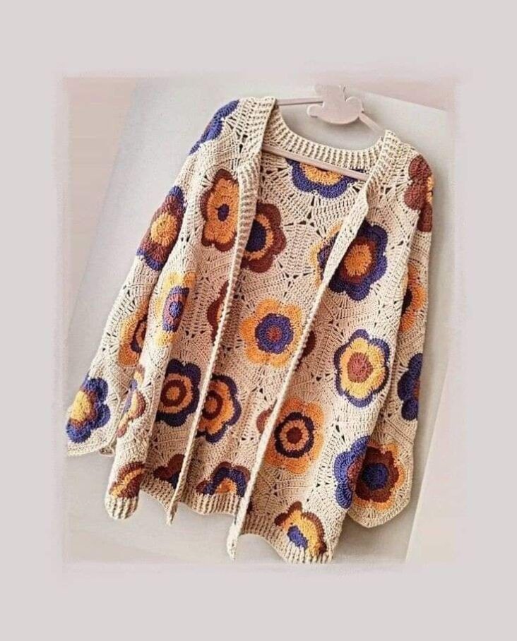 Casacos em Squares de Crochê: Estilo e Aconchego