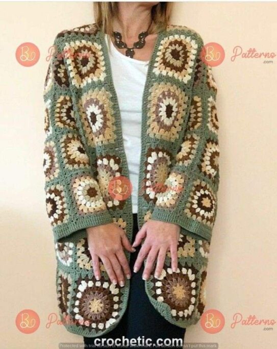 Casacos em Squares de Crochê: Estilo e Aconchego