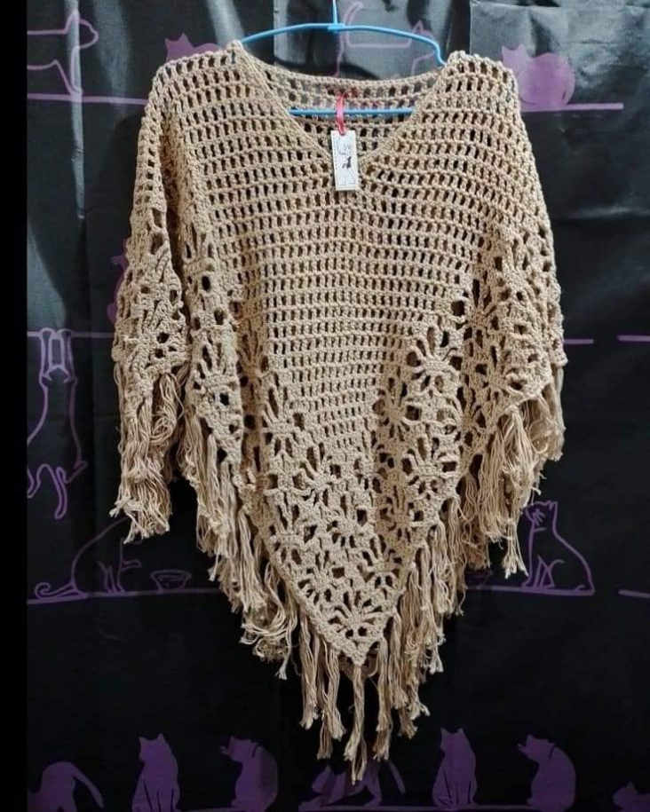 Crochê de Moda: 24 Ponchos de Crochê com Squares!