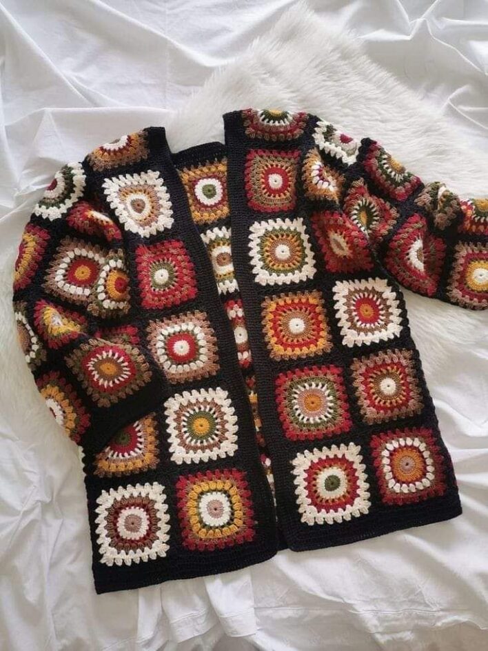 Casacos em Squares de Crochê: Estilo, Criatividade e Sustentabilidade ...