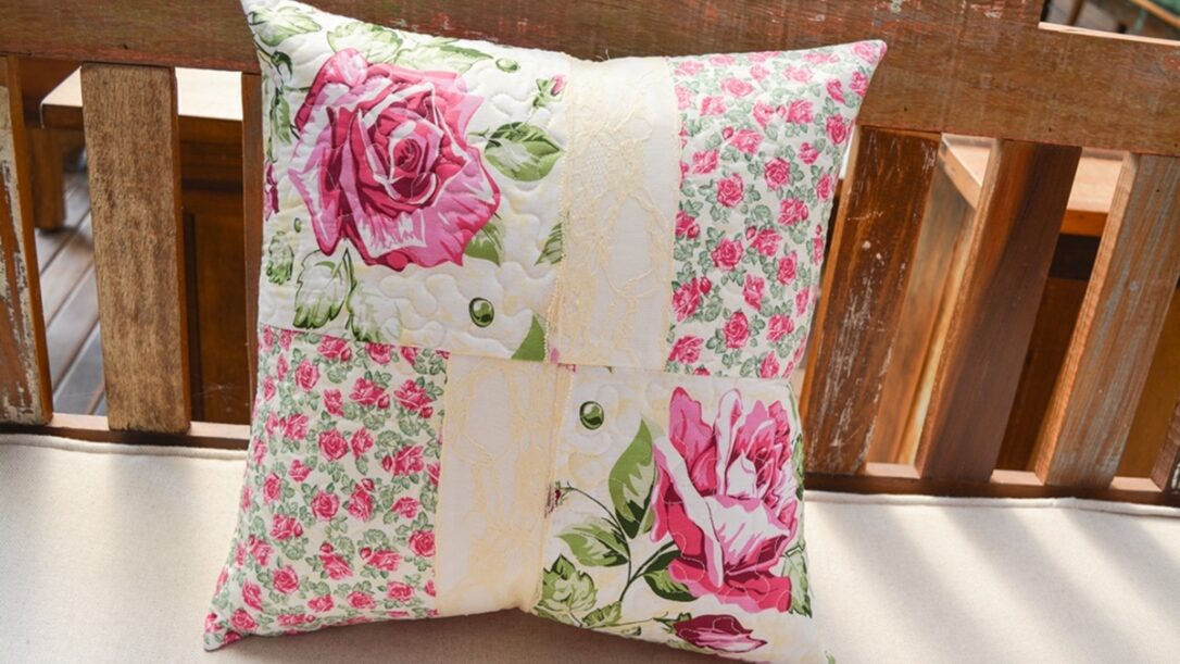 Almofada Floral em Patchwork: Aprenda a Fazer a Sua!